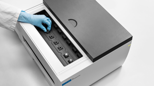 Cary 3500 Compact UV-Vis Spectrophotometer - APE2024-Booth:EE-29 - APE中国光博会